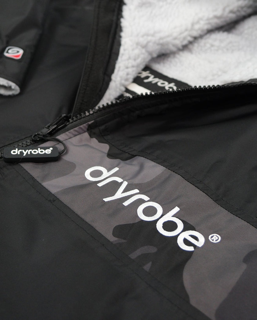 REWORK Black Grey Camo Kids Easy-Fit Changing Robe – Dryrobe® Europe
