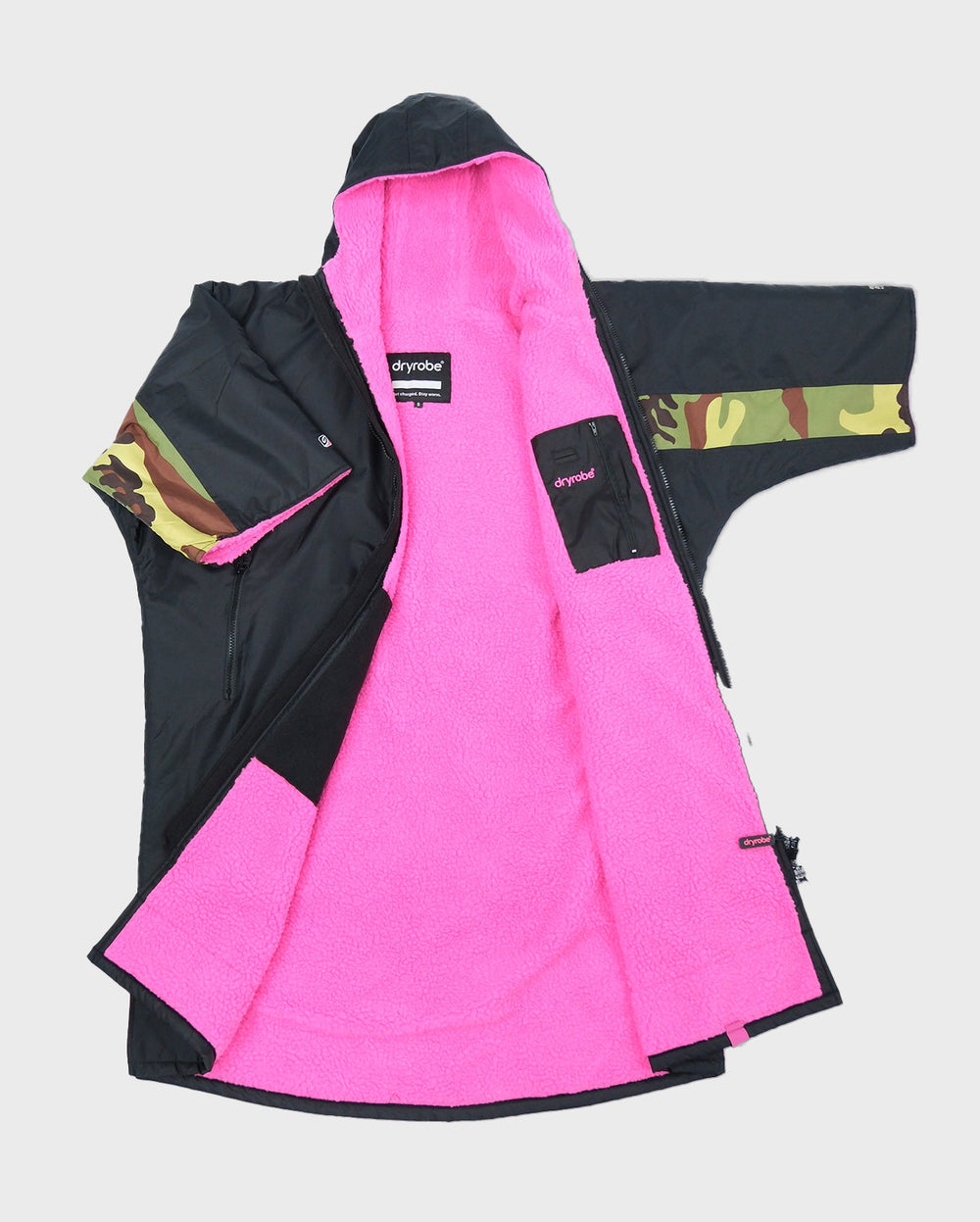Black Pink Camo Kids Easy-Fit Changing Robe - REWORK – Dryrobe® Europe