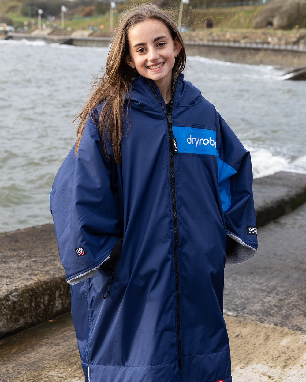 Navy Grey Cobalt Kids Easy-Fit Changing Robe | Dryrobe® – Dryrobe® Europe