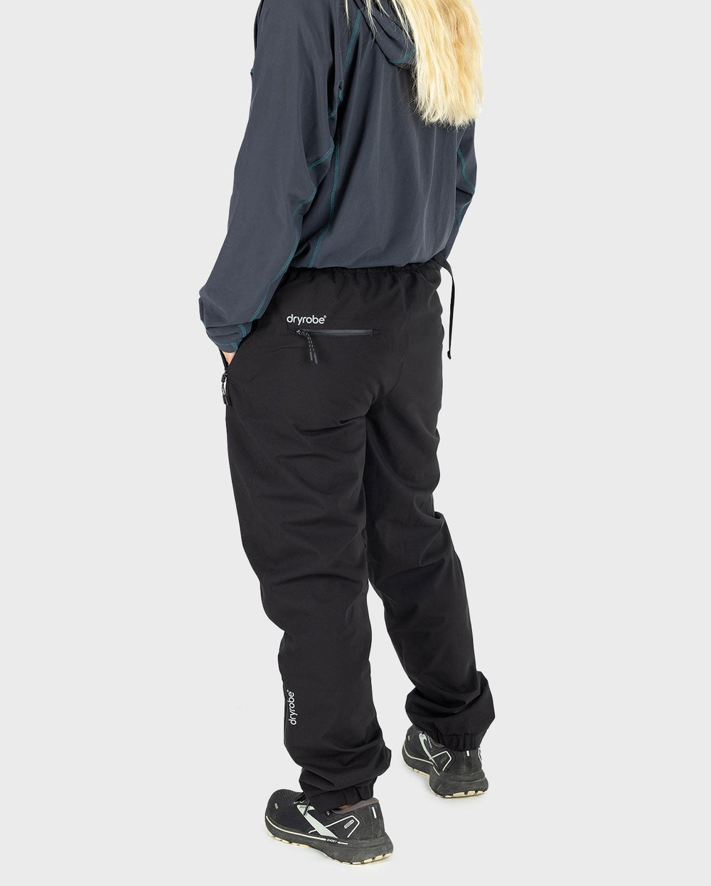 Black Thermal Trousers | Dryrobe® – Dryrobe® Europe