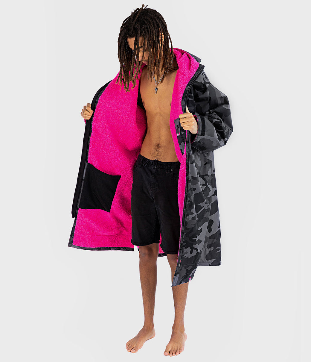 dryrobe® - The ultimate outdoor changing robe – Dryrobe® Europe