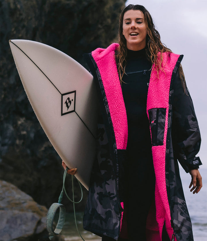 dryrobe® - The ultimate outdoor changing robe – Dryrobe® Europe
