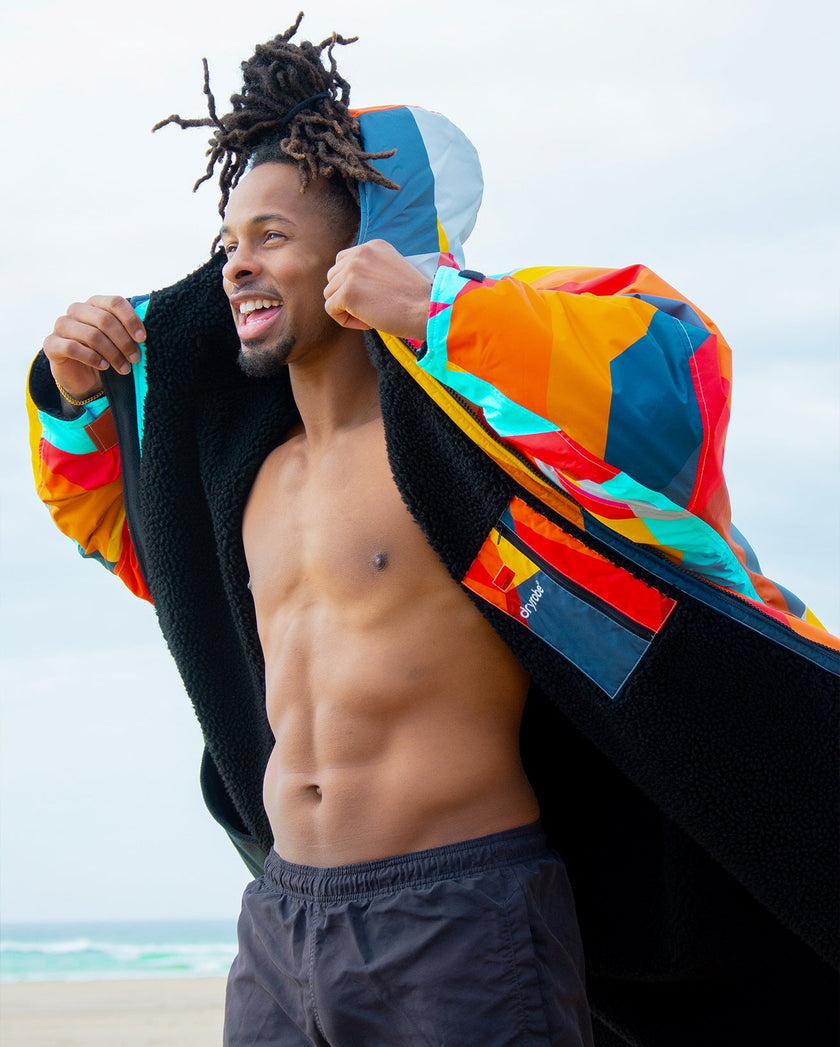 Abstract Long Sleeve Adult Changing Robe | Dryrobe® – Dryrobe® Europe